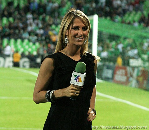 Inez Sainz: Lovely TV Reporter Inez Sainz vs the New York Jets